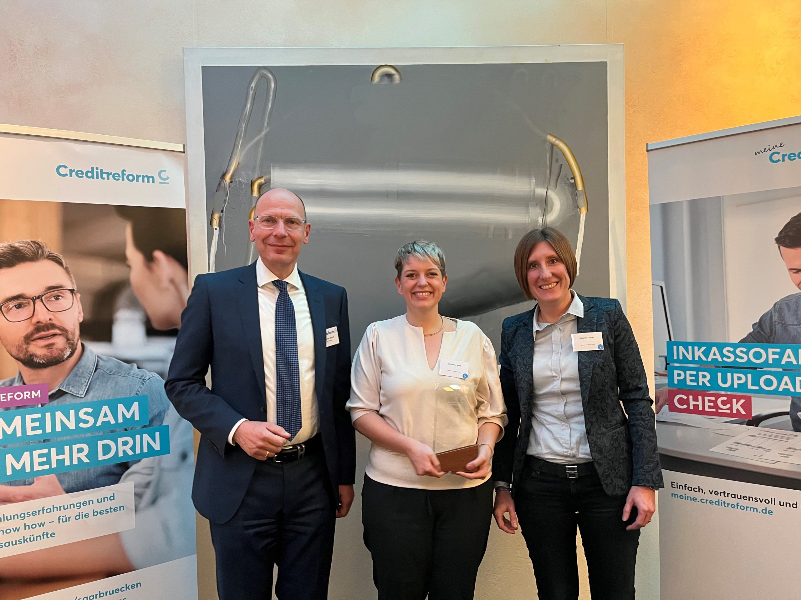 WOLL wishes Merry Christmas